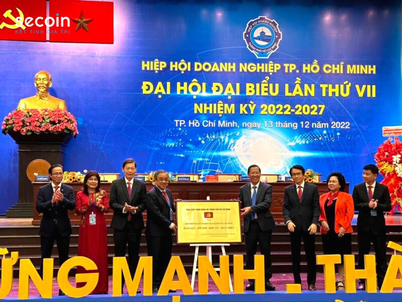 Chúc mừng Ông Đinh Hồng Kỳ - Nhận cương vị Phó Chủ tịch Hiệp hội Doanh nghiệp TP.HCM (HUBA ...